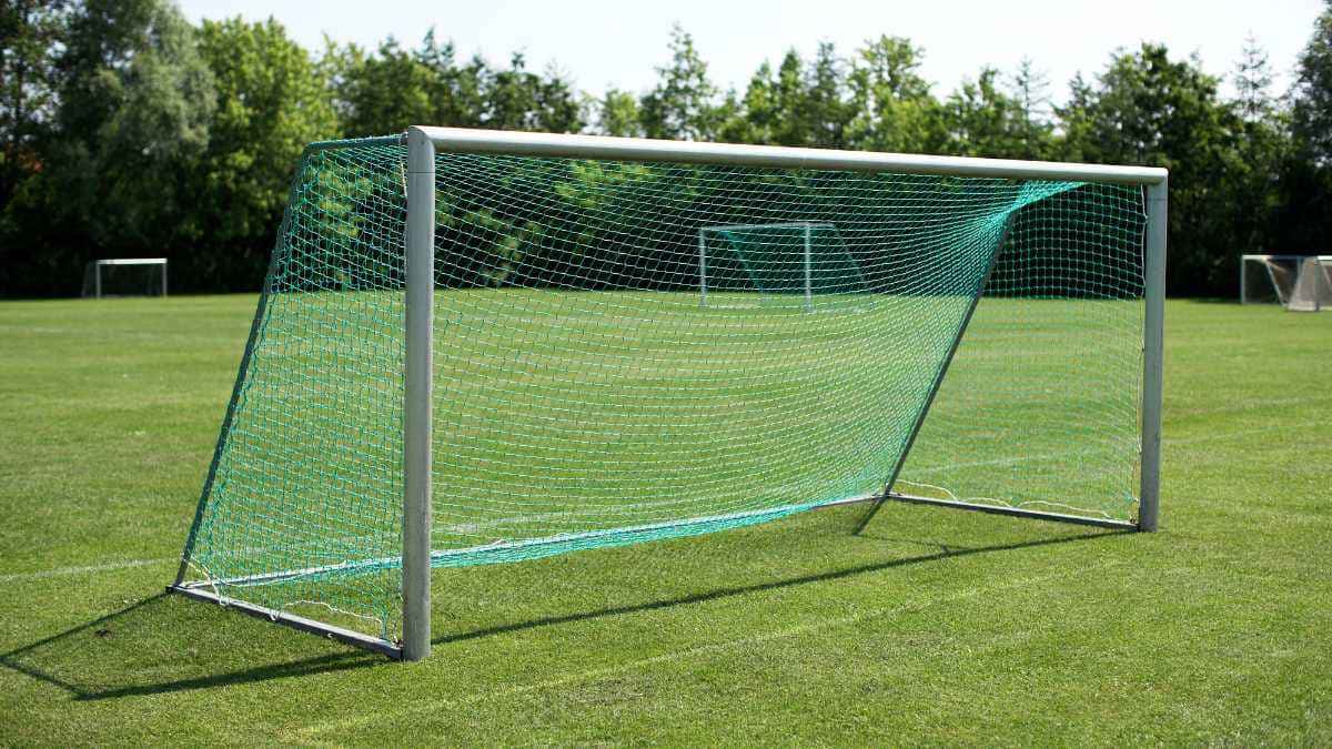 Tamanho da Trave de Futebol: Tudo o Que Você Precisa Saber