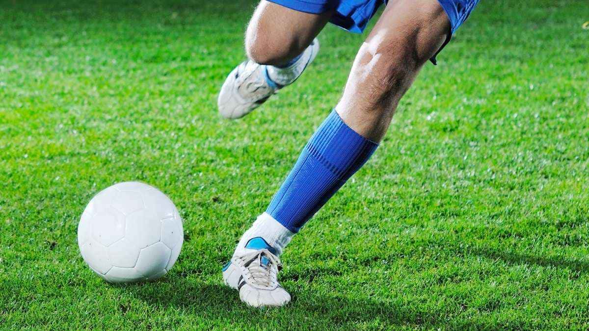 Descubra quem é o melhor lateral esquerdo do mundo
